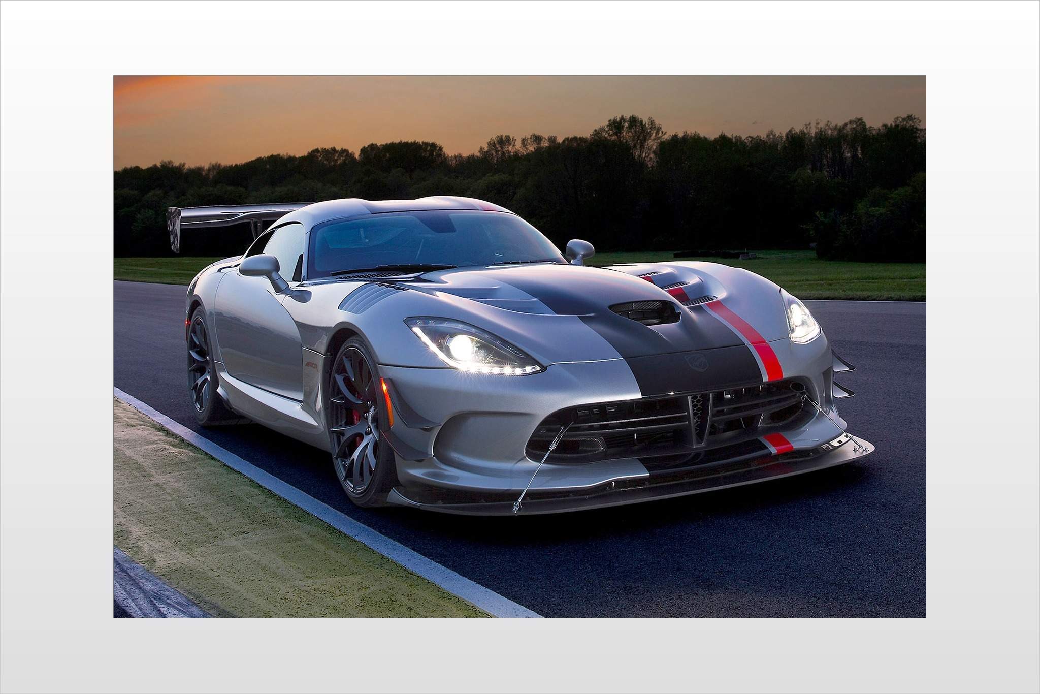 2017 Dodge Viper VINs, Configurations, MSRP & Specs - AutoDetective