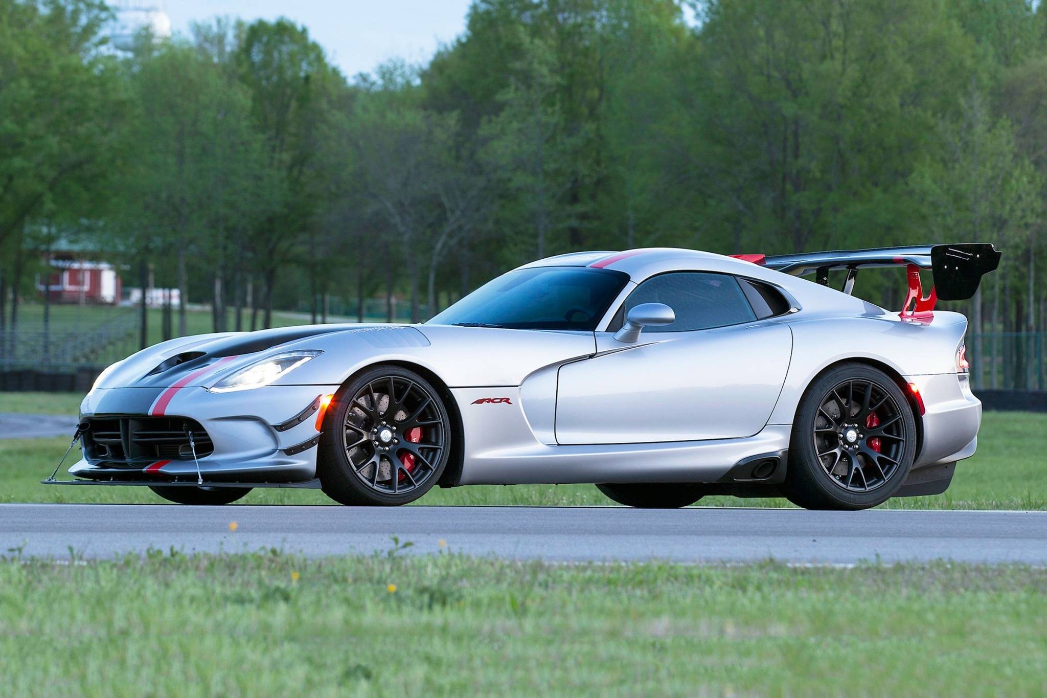 2017 Dodge Viper VINs, Configurations, MSRP & Specs - AutoDetective