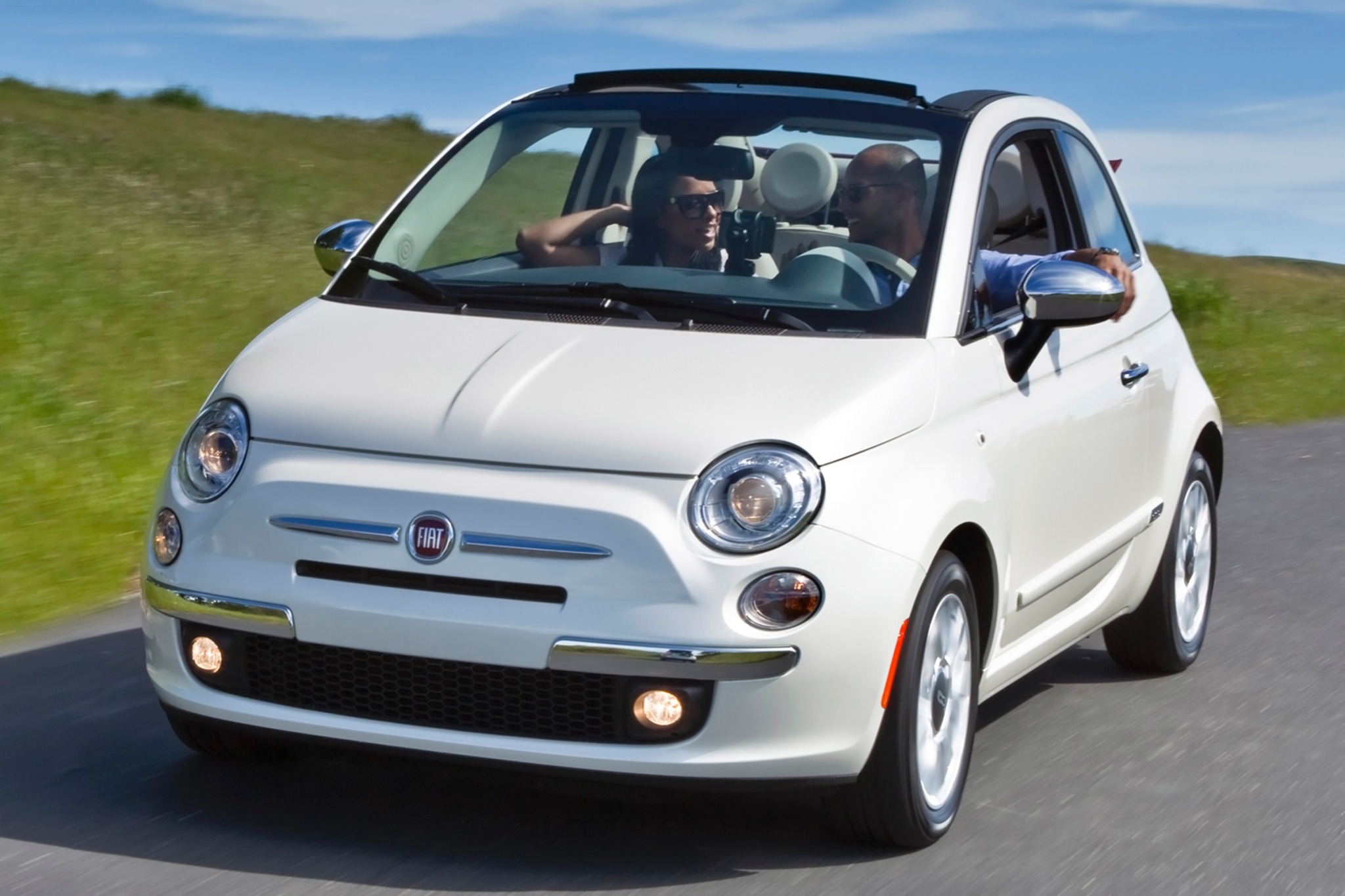 2012 Fiat 500 VINs, Configurations, MSRP & Specs - AutoDetective