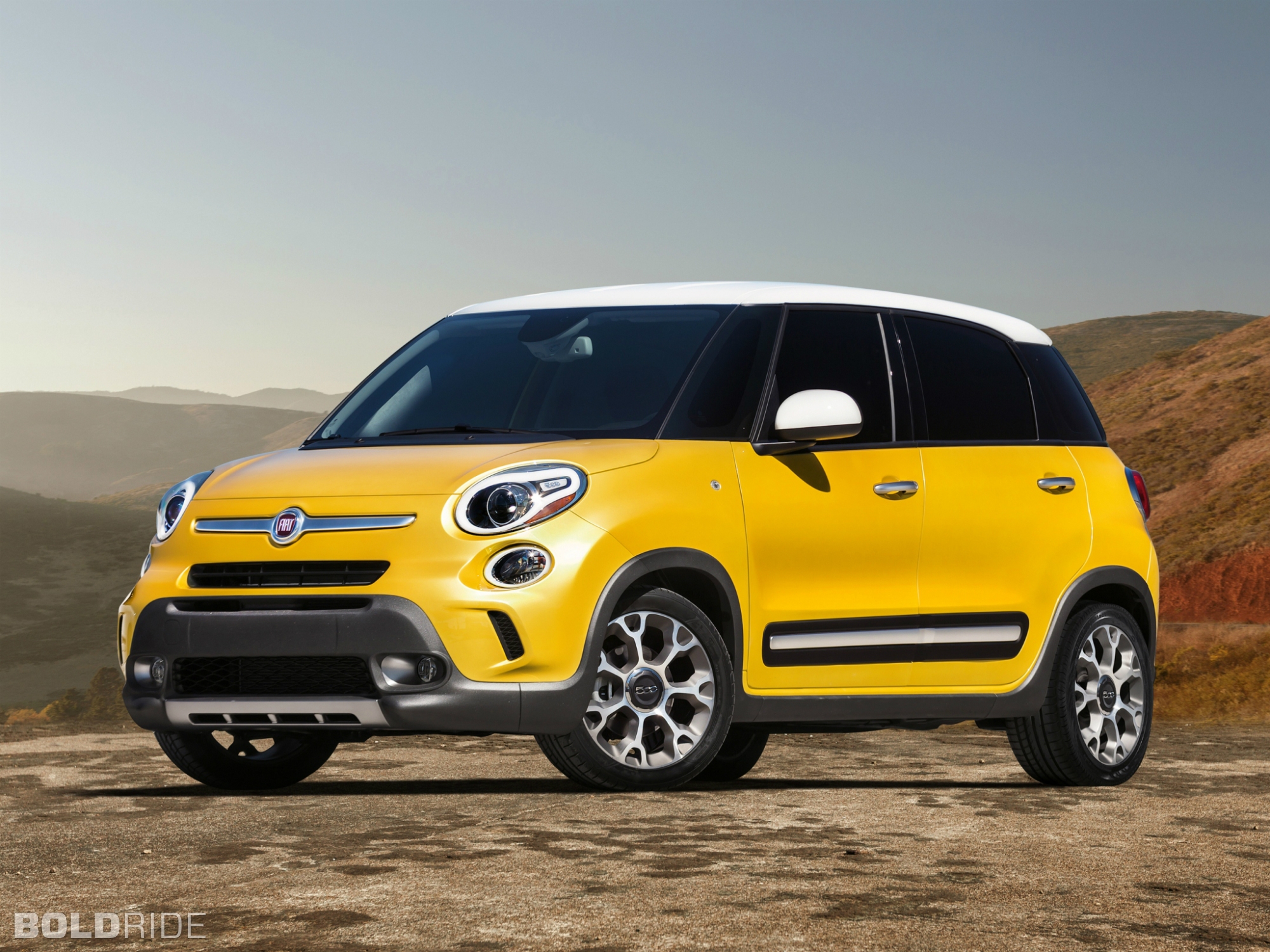 2013 Fiat 500 VINs, Configurations, MSRP & Specs - AutoDetective