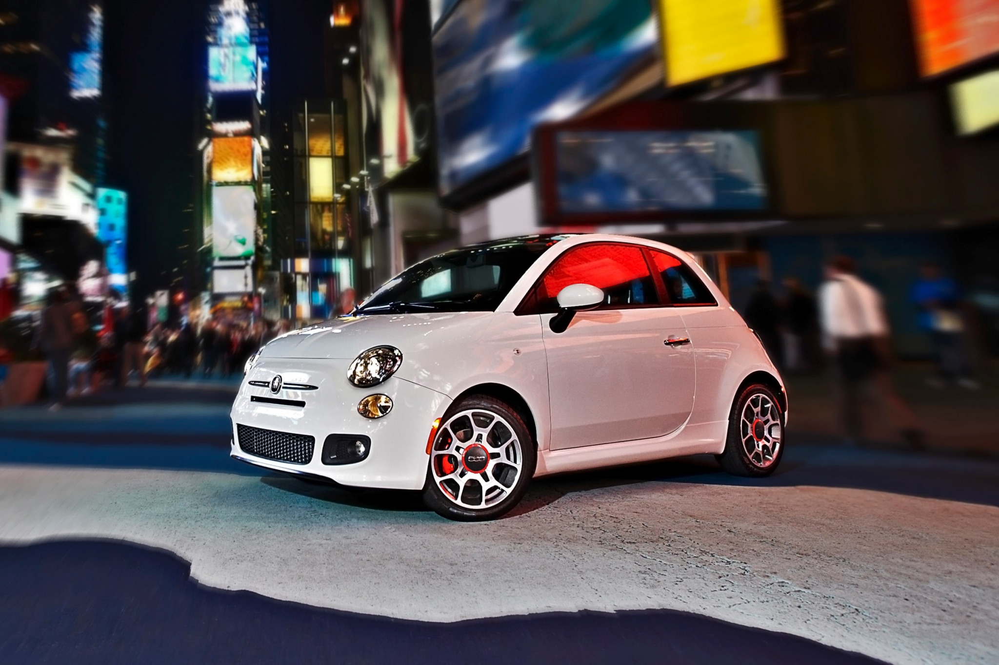 2015 Fiat 500 VINs, Configurations, MSRP & Specs - AutoDetective