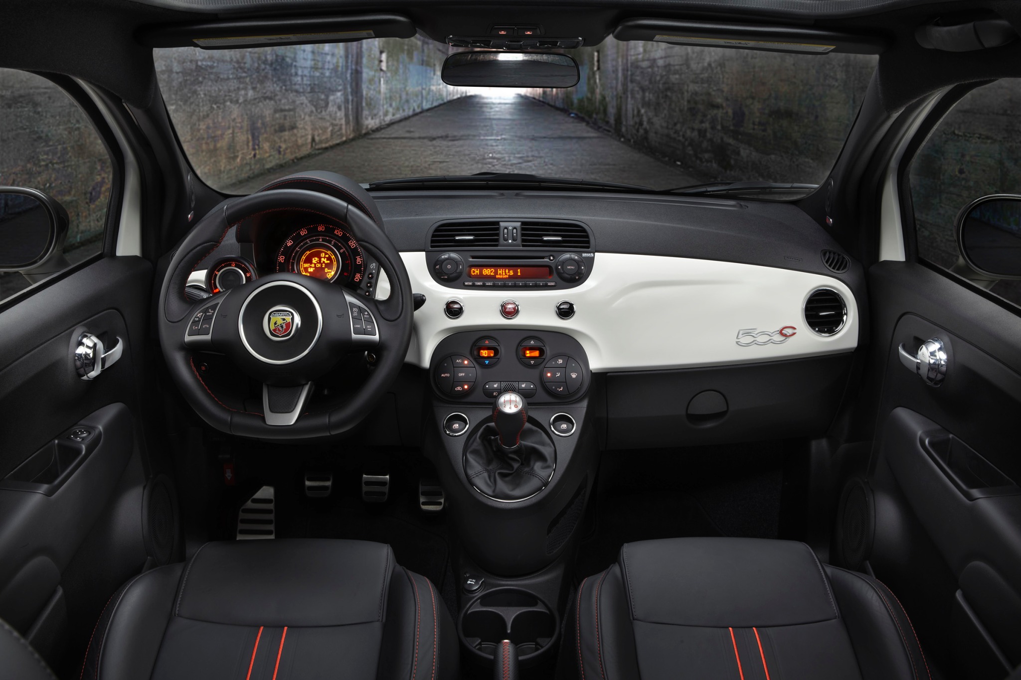 2016 Fiat 500 VINs, Configurations, MSRP & Specs - AutoDetective