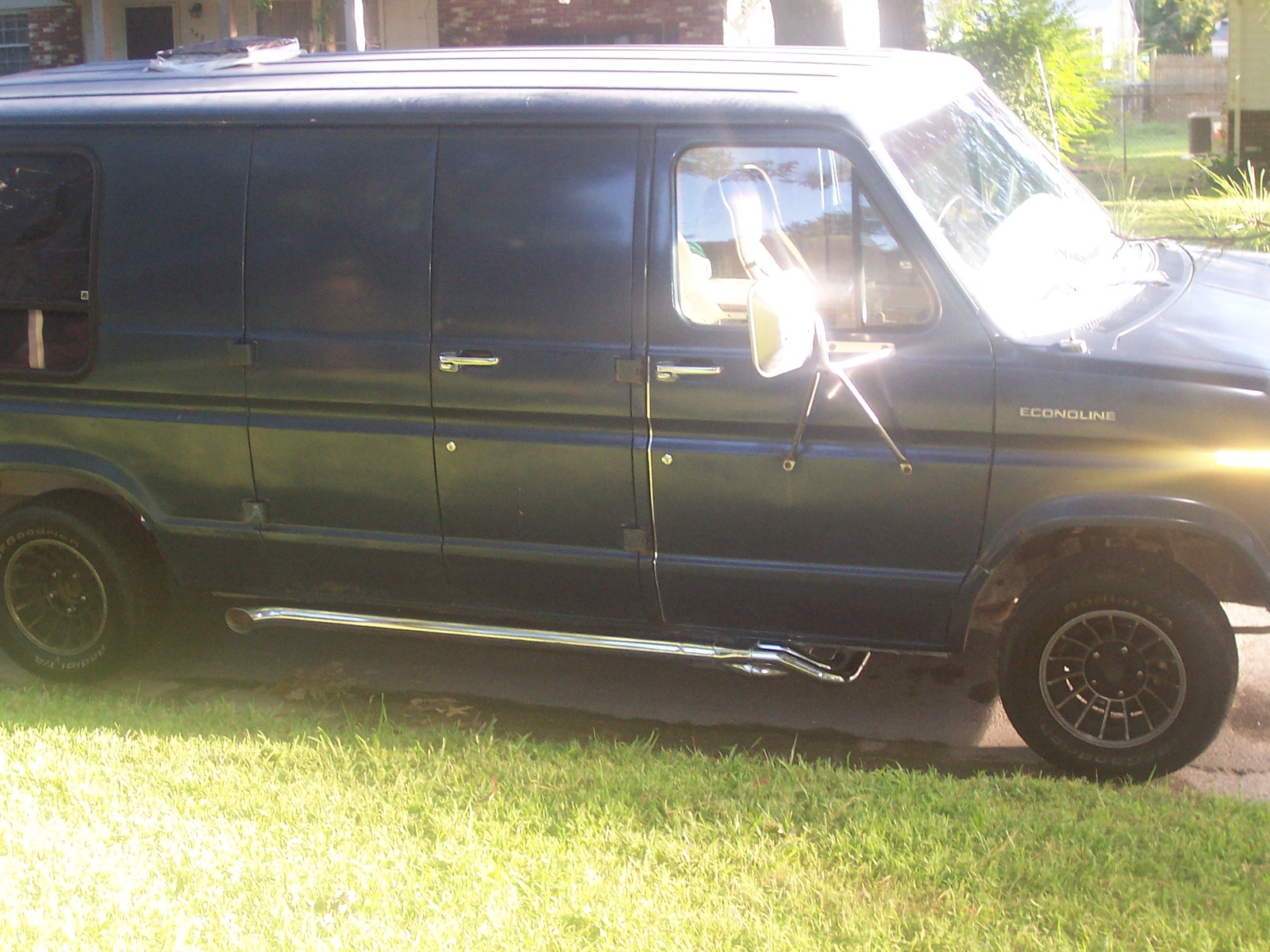 1992 Ford Econoline VINs, Configurations, MSRP & Specs - AutoDetective
