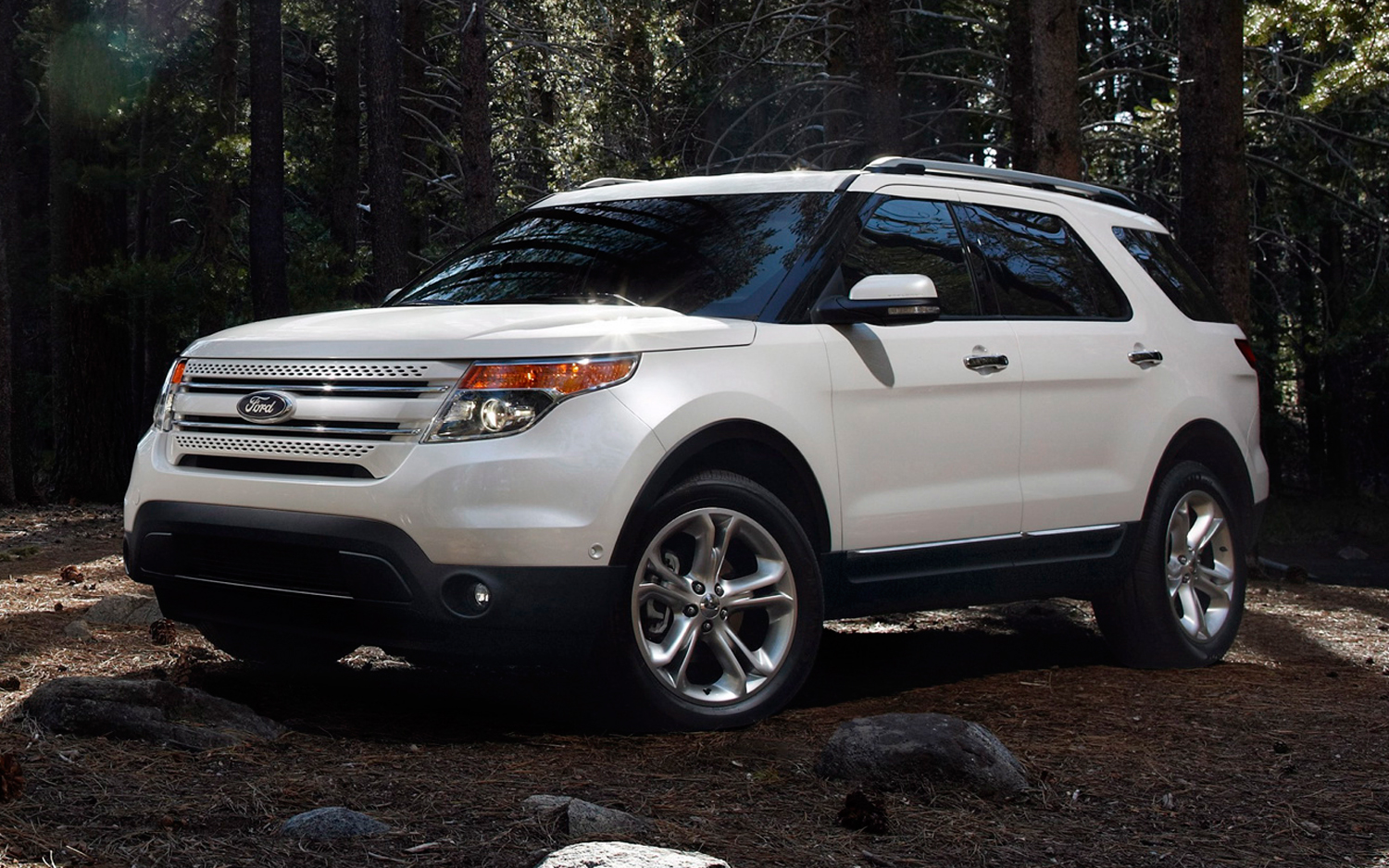 2012 Ford Explorer VINs, Configurations, MSRP & Specs - AutoDetective