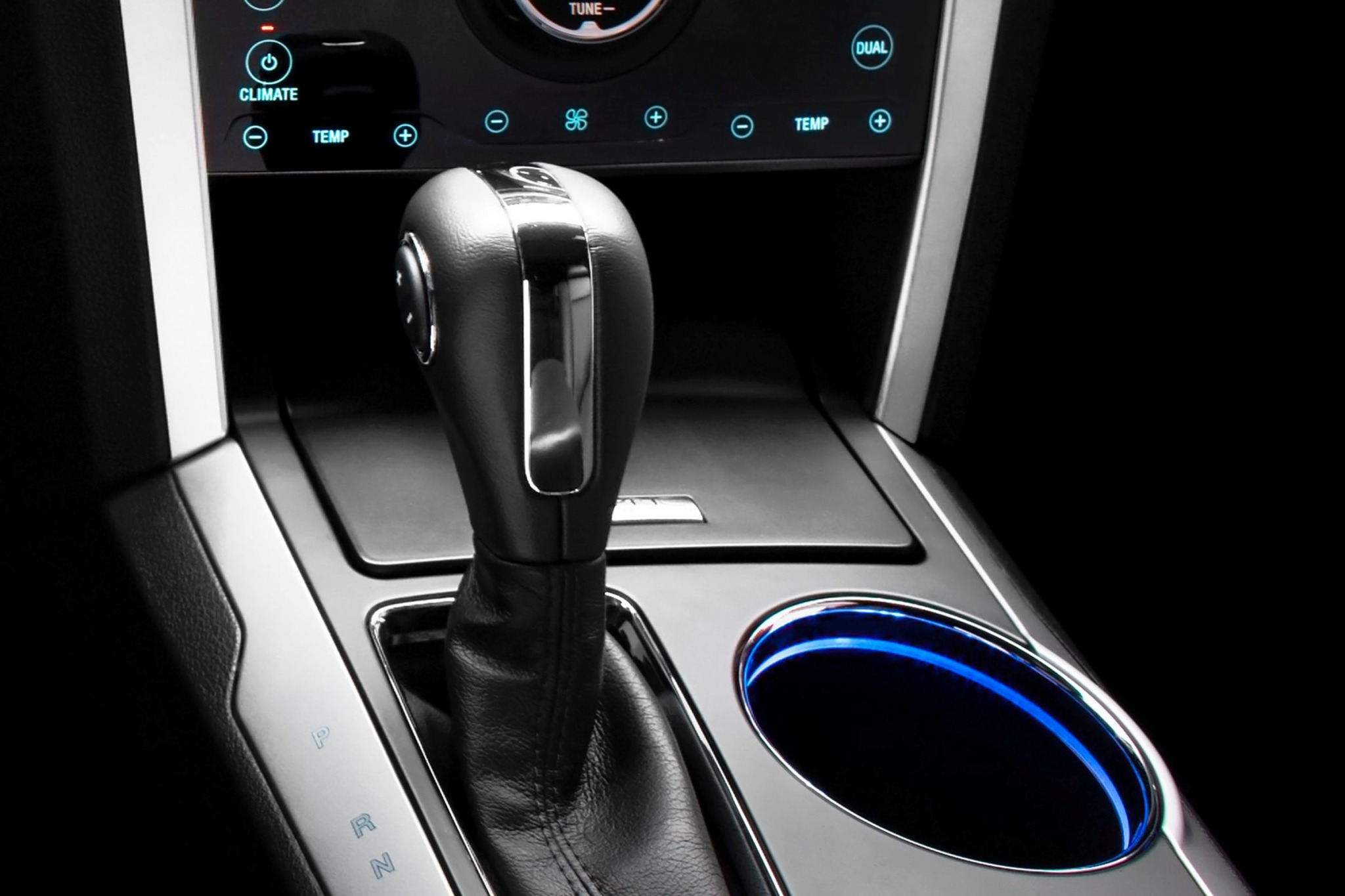 2014 Ford Explorer VINs, Configurations, MSRP & Specs - AutoDetective