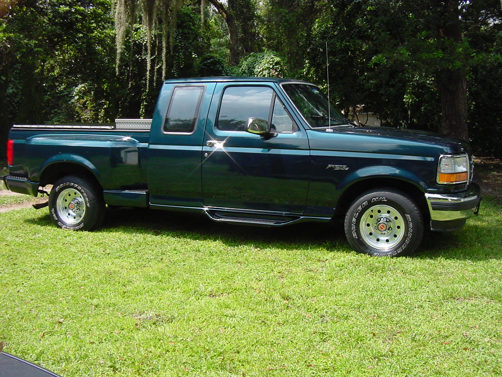 1994 Ford F-150 VINs, Configurations, MSRP & Specs - AutoDetective