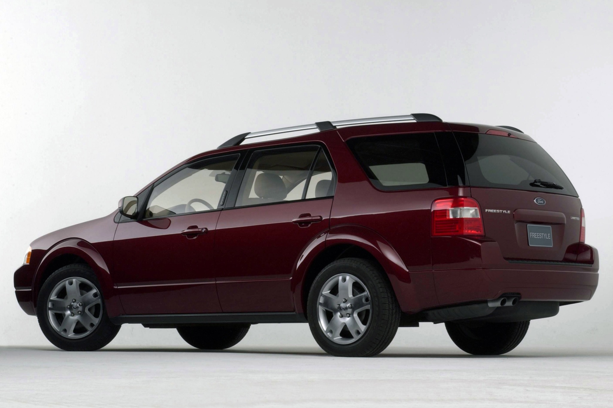 2007 Ford Freestyle VINs, Configurations, MSRP & Specs - AutoDetective