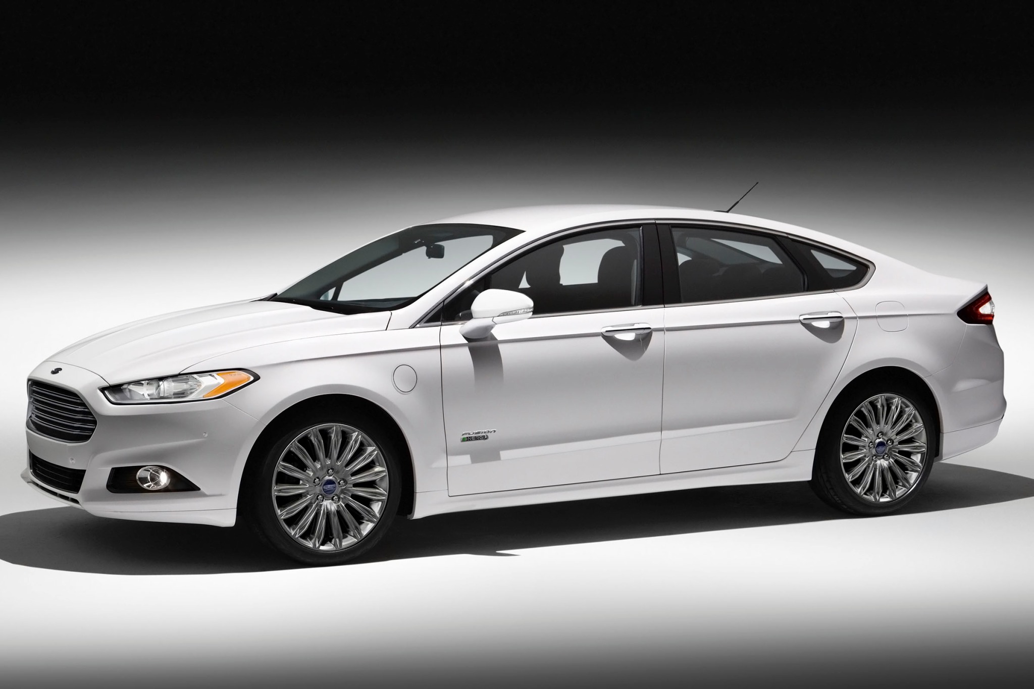 2017 Ford Fusion Sedan Configurations