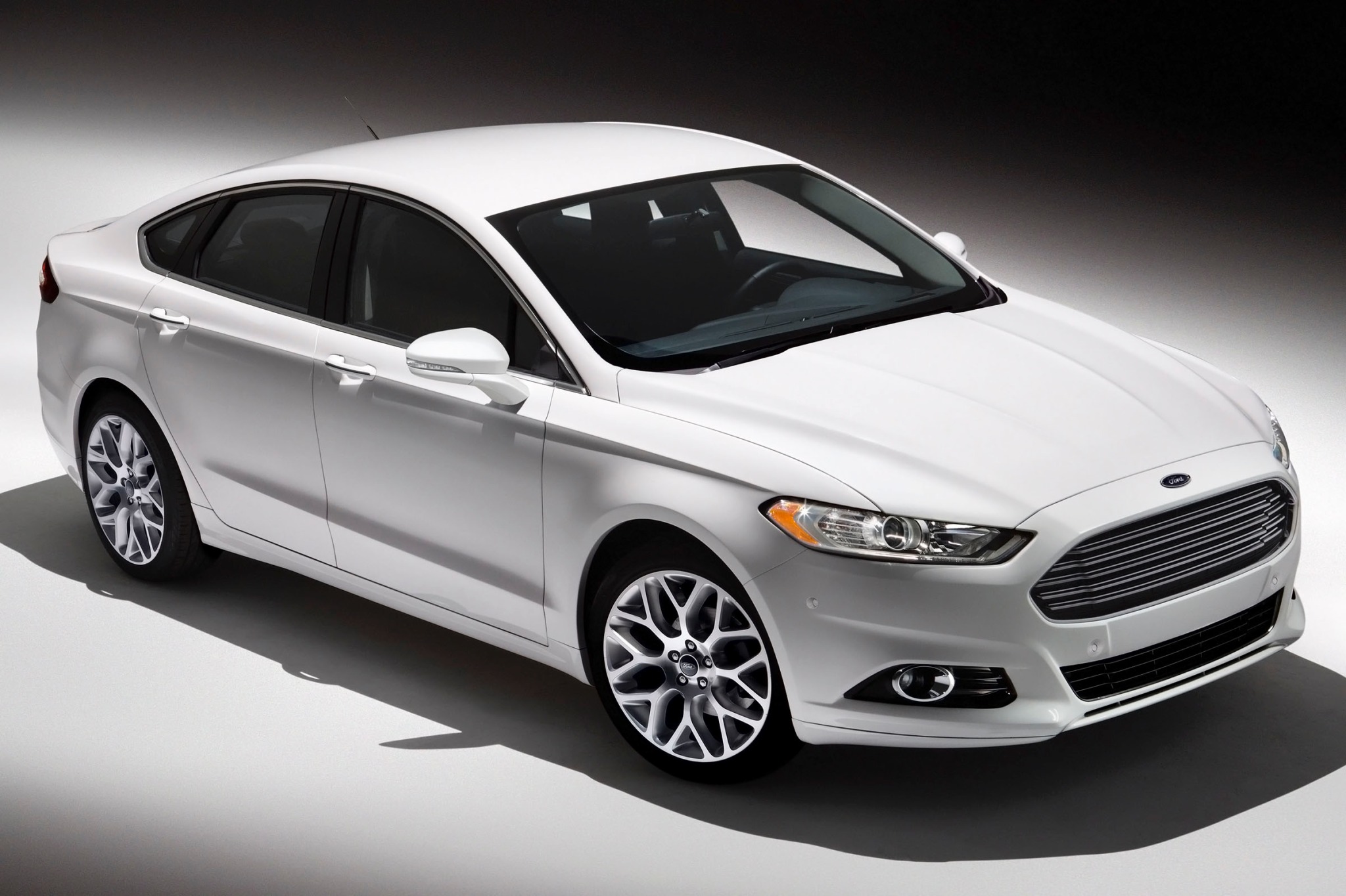 2013 Ford Fusion S VIN Check, Specs & Recalls - AutoDetective