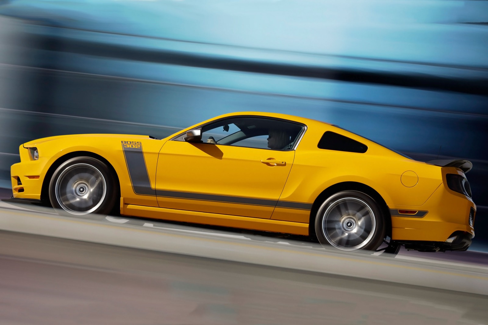 2013 Ford Mustang VINs, Configurations, MSRP & Specs - AutoDetective