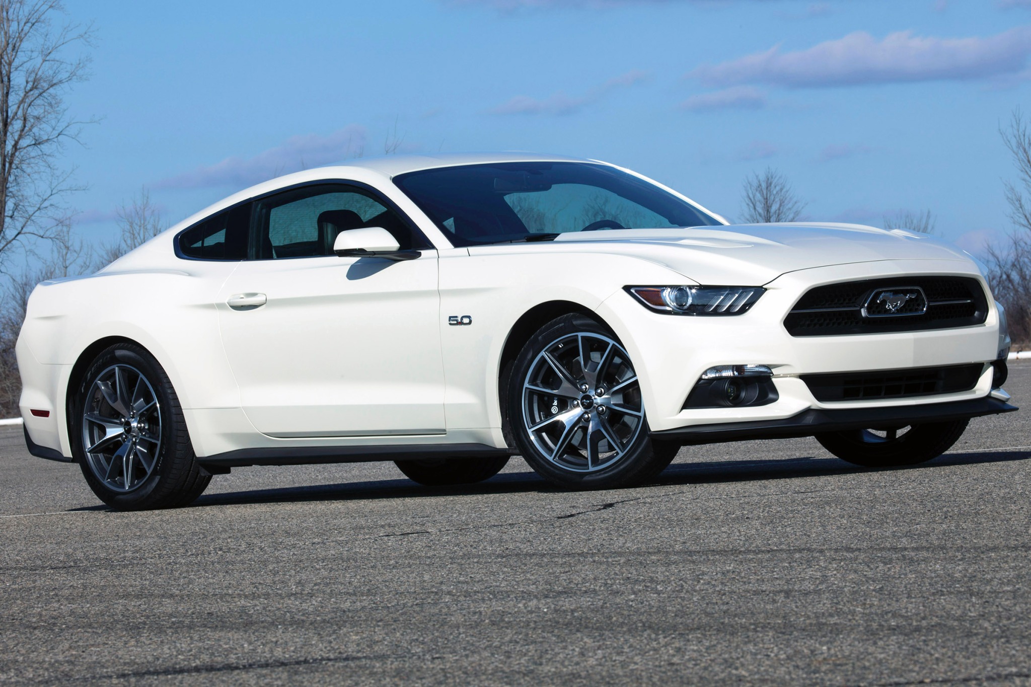 2015 Ford Mustang VINs, Configurations, MSRP & Specs - AutoDetective