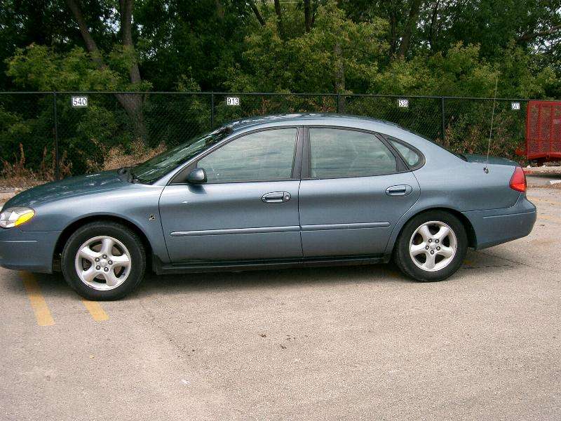 2001 Ford Taurus VINs, Configurations, MSRP & Specs - AutoDetective