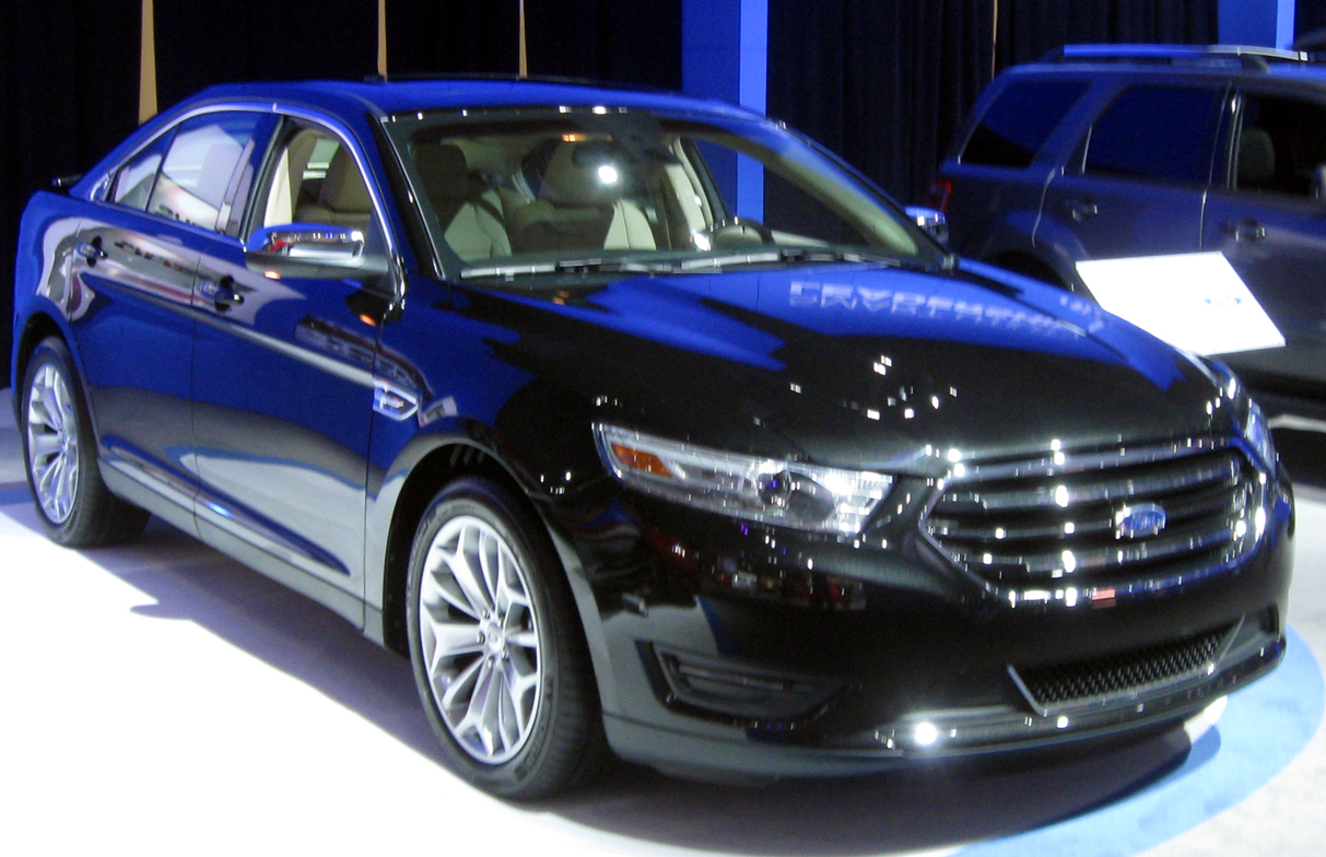 2012 Ford Taurus VINs, Configurations, MSRP & Specs - AutoDetective