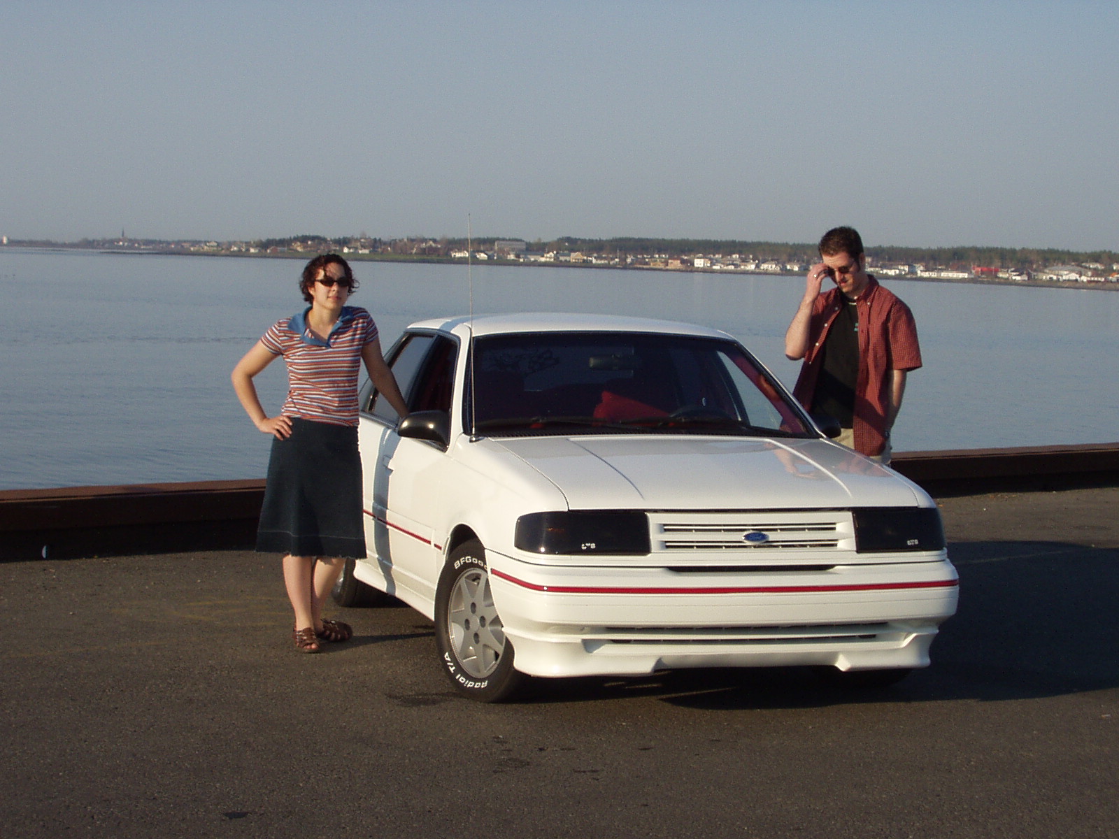 1994 Ford Tempo VINs, Configurations, MSRP & Specs - AutoDetective