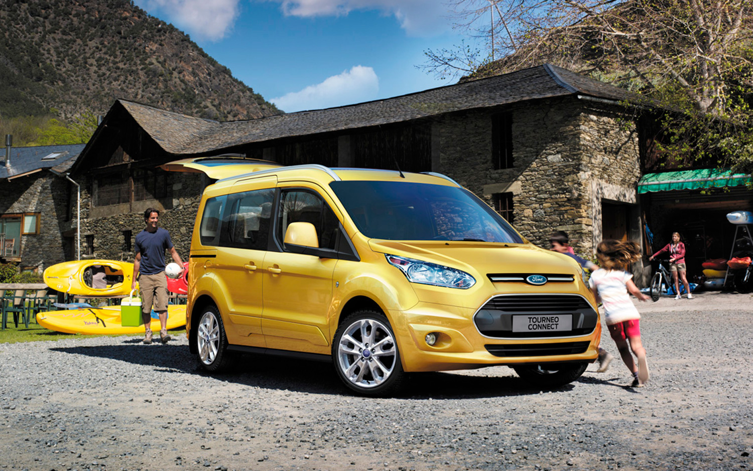 2013 Ford Transit Connect VINs, Configurations, MSRP & Specs ...