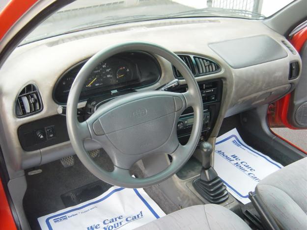 1995 Geo Metro VINs, Configurations, MSRP & Specs - AutoDetective