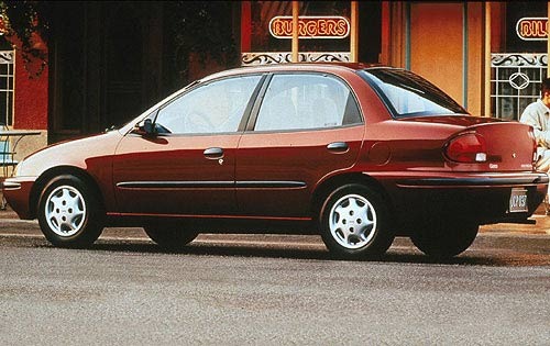 1997 Geo Metro VINs, Configurations, MSRP & Specs - AutoDetective