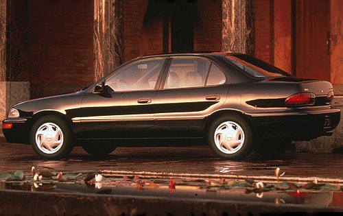 1993 Geo Prizm VINs, Configurations, MSRP & Specs - AutoDetective
