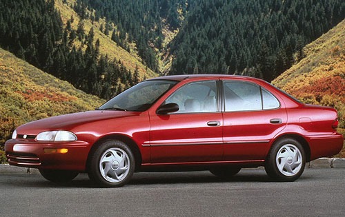 1997 Geo Prizm VINs, Configurations, MSRP & Specs - AutoDetective