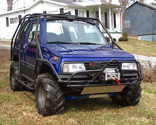 1995 Geo Tracker VINs, Configurations, MSRP & Specs - AutoDetective