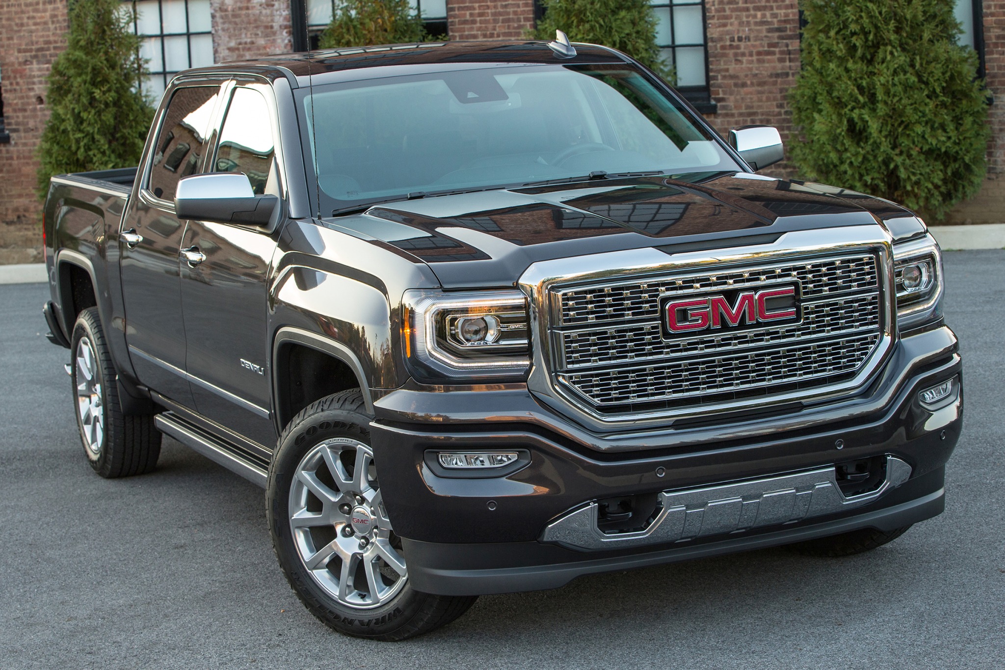 2016 GMC Sierra 1500 VINs, Configurations, MSRP & Specs - AutoDetective
