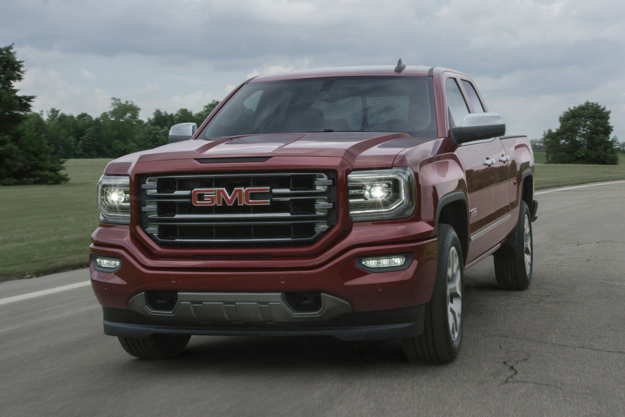 2018 GMC Sierra 1500 VINs, Configurations, MSRP & Specs - AutoDetective