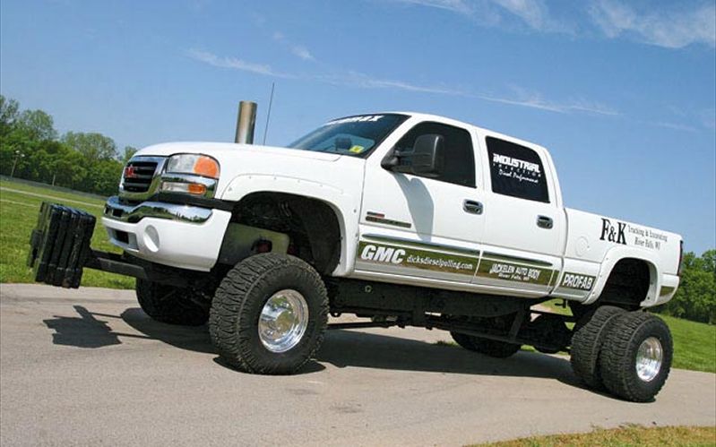 2002 GMC Sierra 2500HD VINs, Configurations, MSRP & Specs - AutoDetective