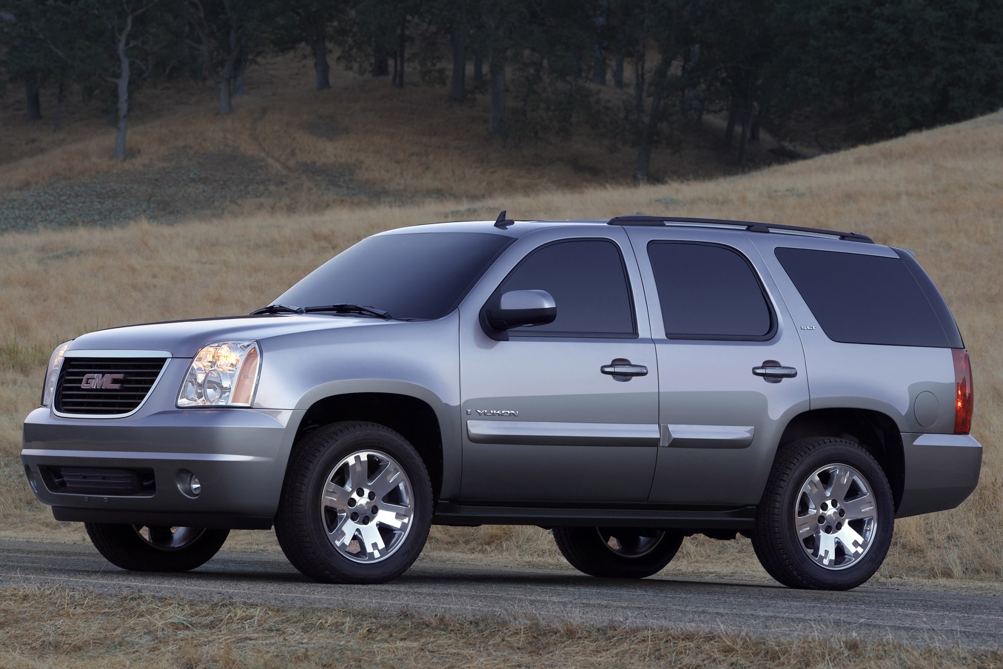 2007 GMC Yukon XL VINs, Configurations, MSRP & Specs - AutoDetective