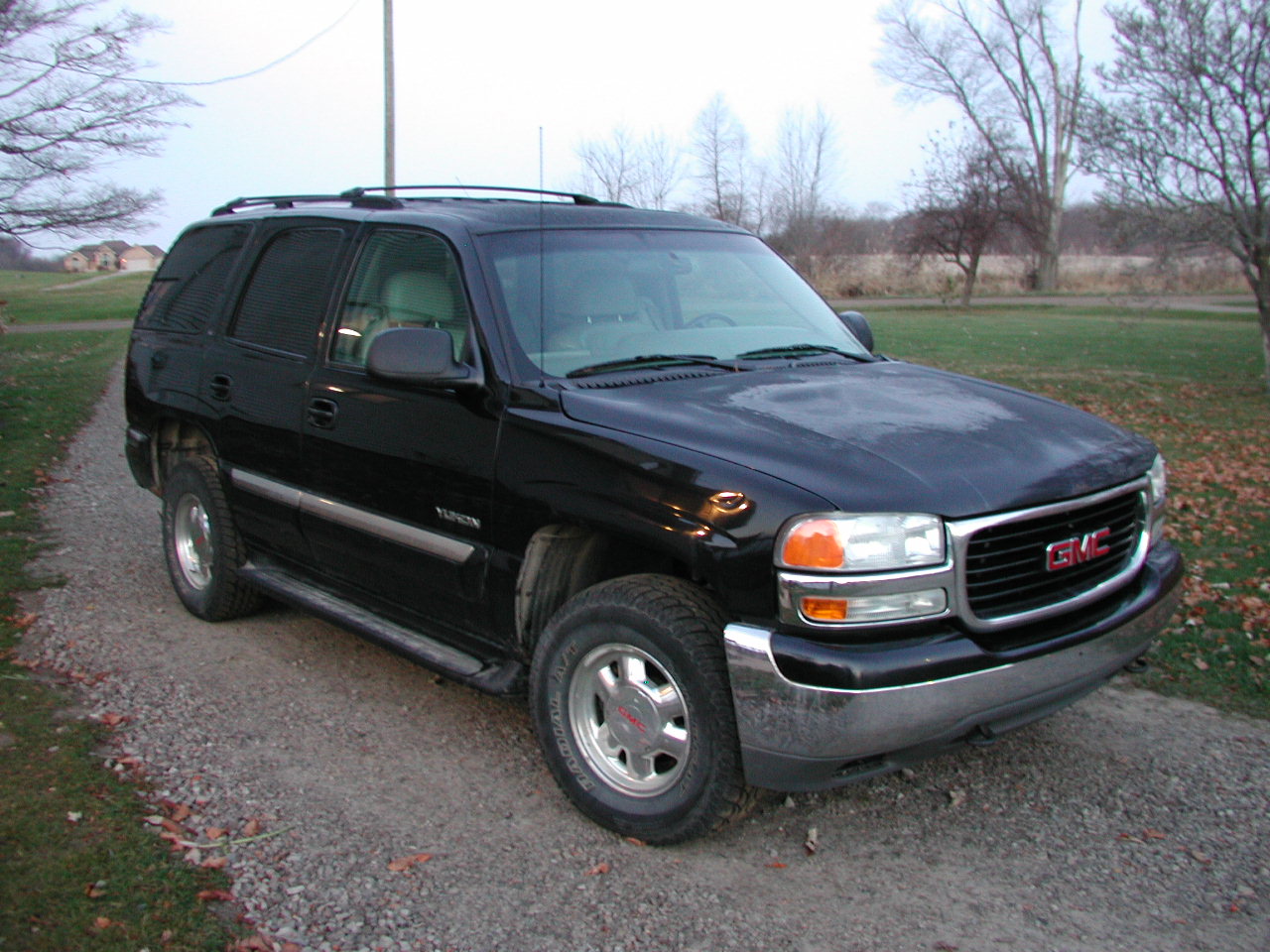 2001 GMC Yukon VINs, Configurations, MSRP & Specs - AutoDetective