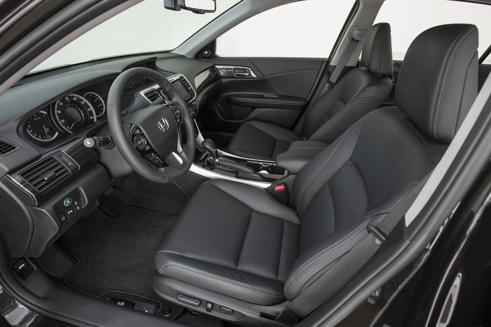 2016 Honda Accord VINs, Configurations, MSRP & Specs - AutoDetective