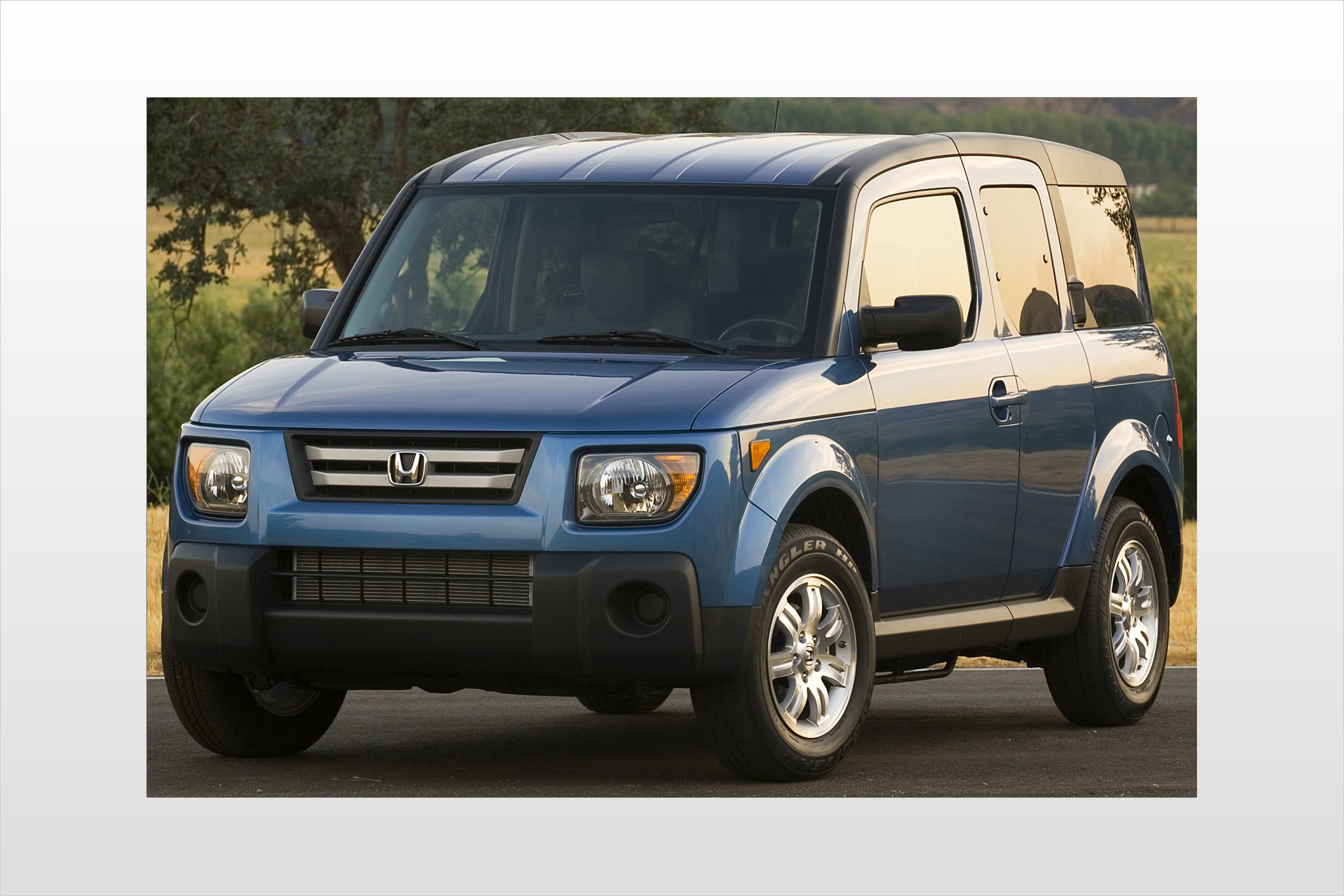 2008 Honda Element VINs, Configurations, MSRP & Specs - AutoDetective