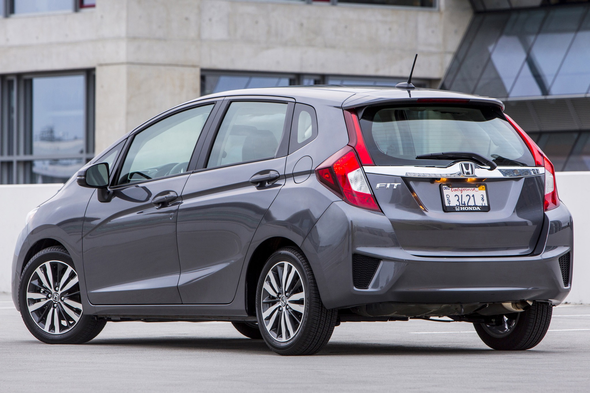 2016 Honda Fit VINs, Configurations, MSRP & Specs - AutoDetective