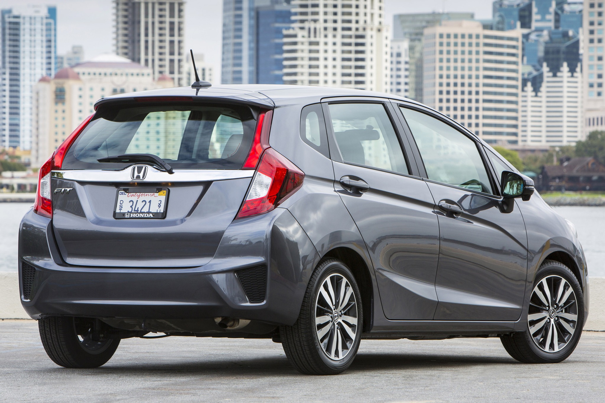 2016 Honda Fit VINs, Configurations, MSRP & Specs - AutoDetective