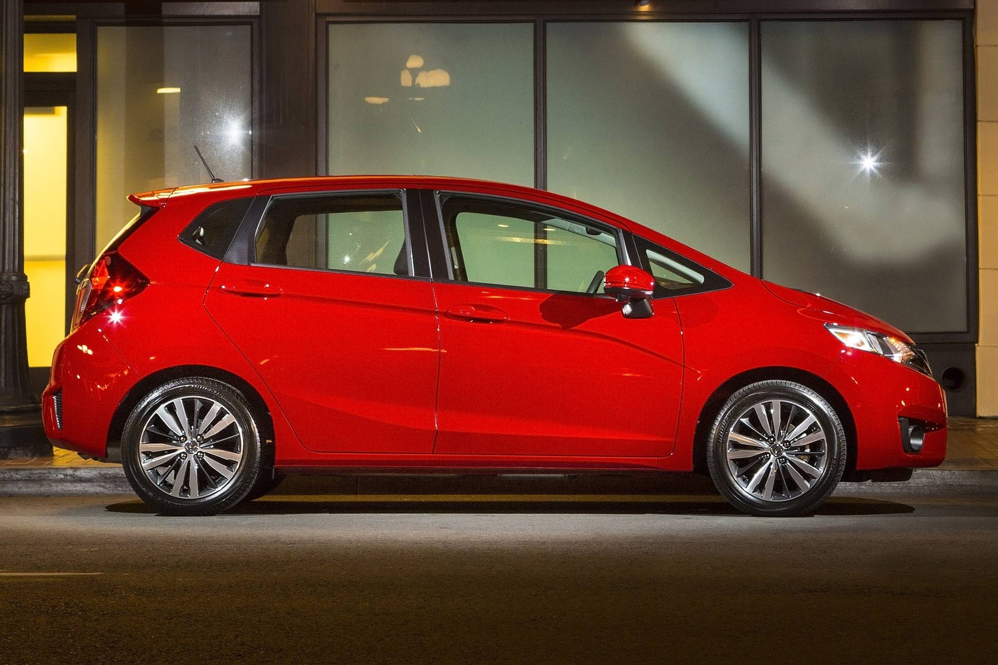 2017 Honda Fit VINs, Configurations, MSRP & Specs - AutoDetective