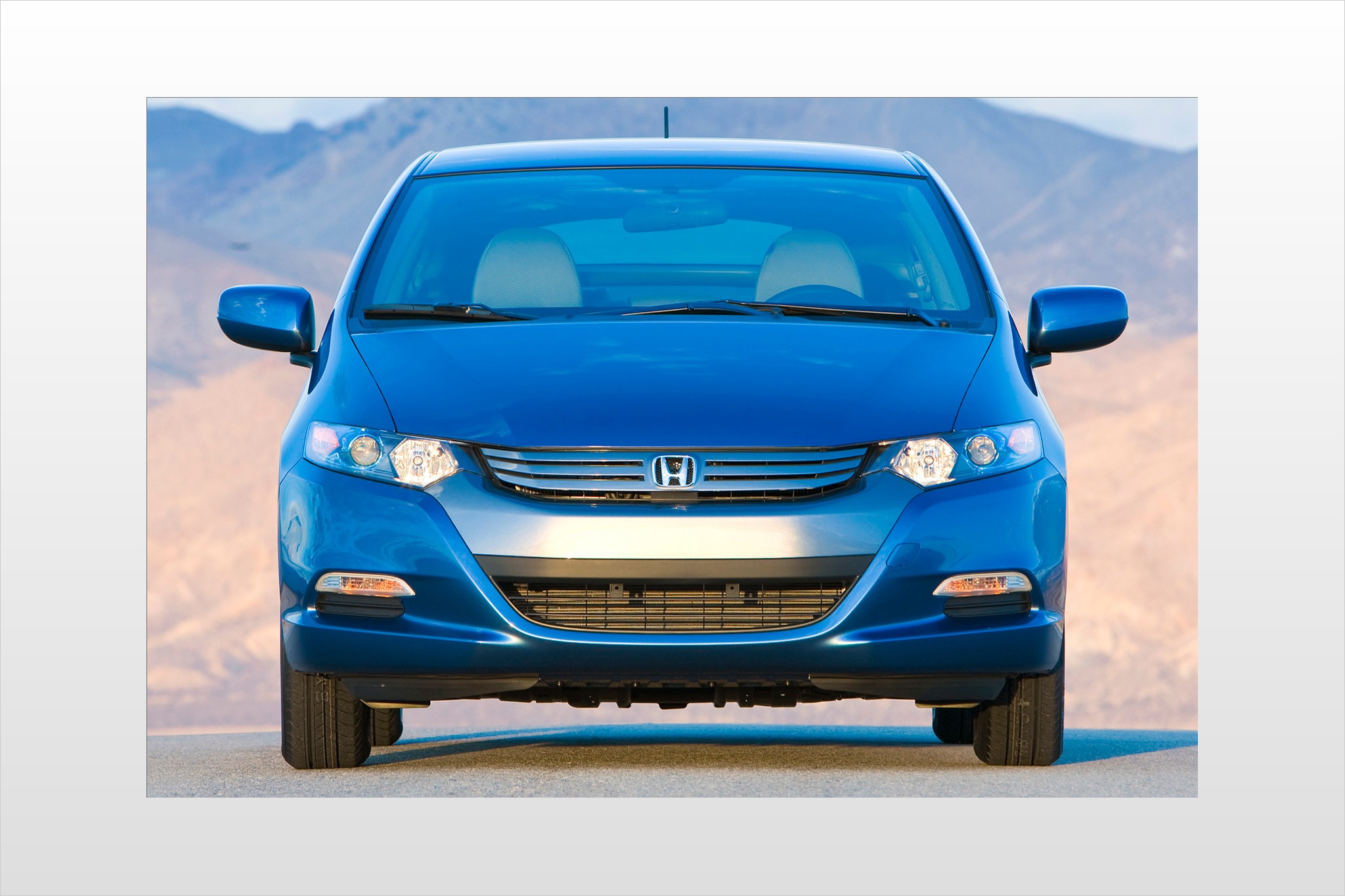 2010 Honda Insight VINs, Configurations, MSRP & Specs - AutoDetective