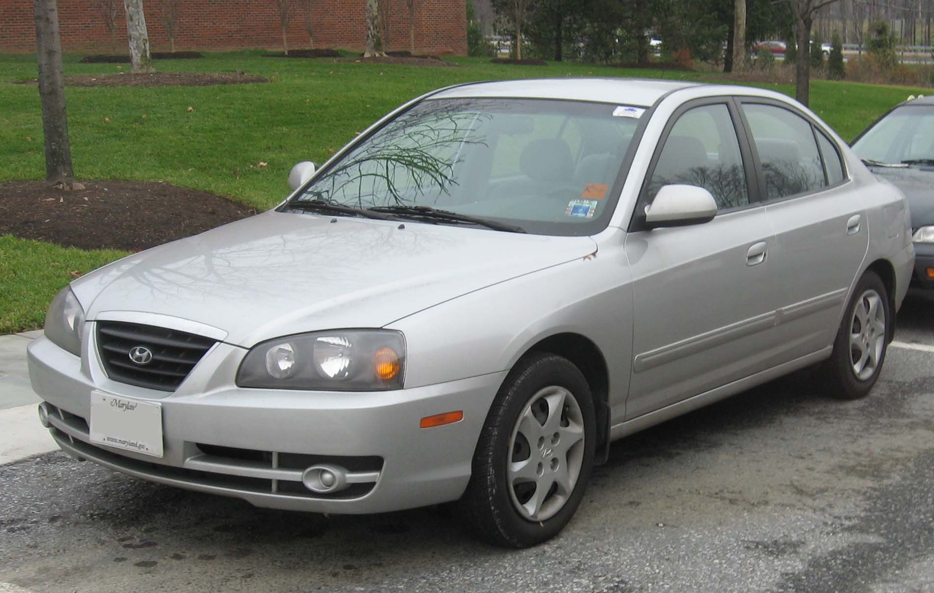 2004 Hyundai Elantra Specs, Prices, VINs & Recalls - AutoDetective