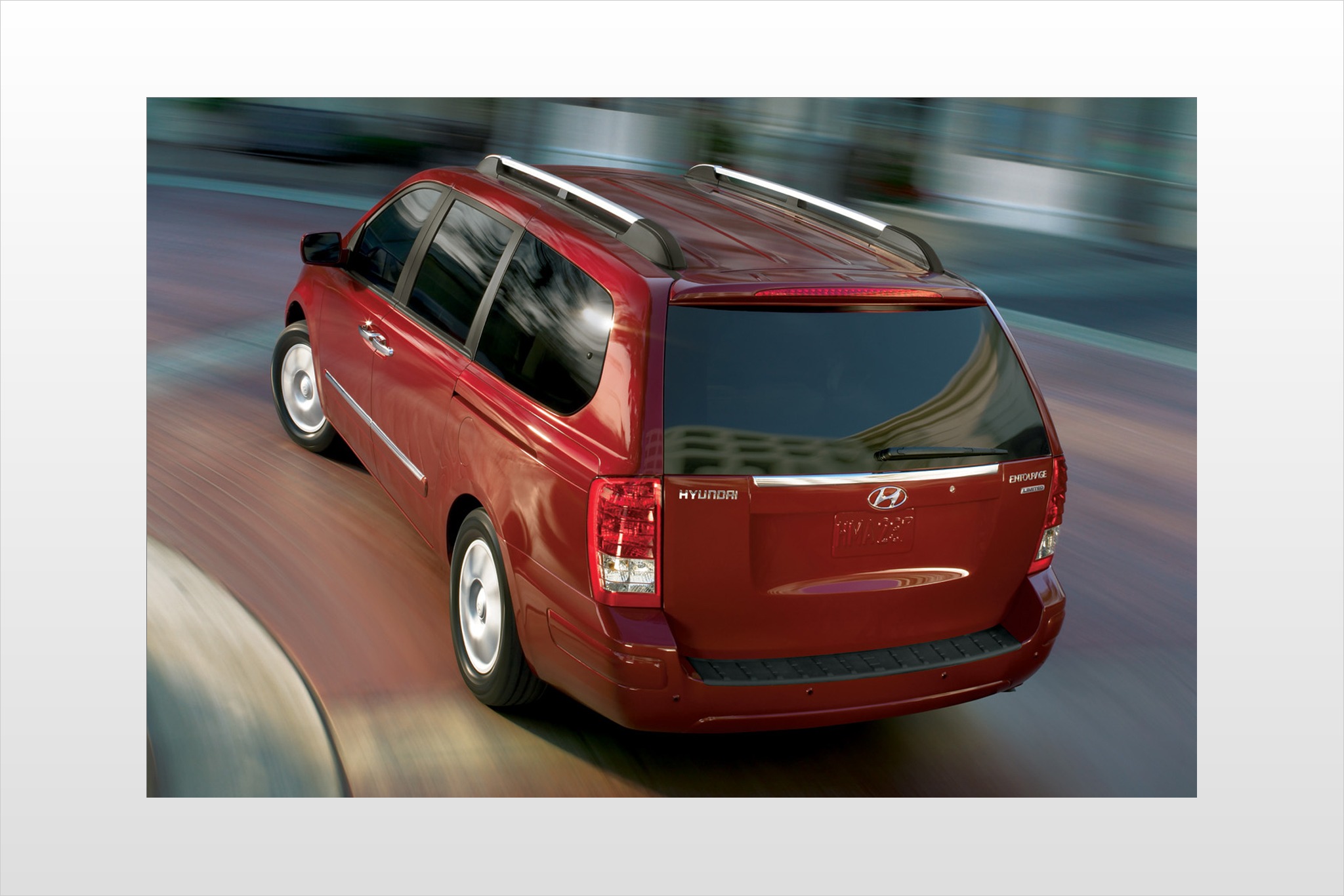 2007 Hyundai Entourage Specs, Prices, VINs & Recalls - AutoDetective