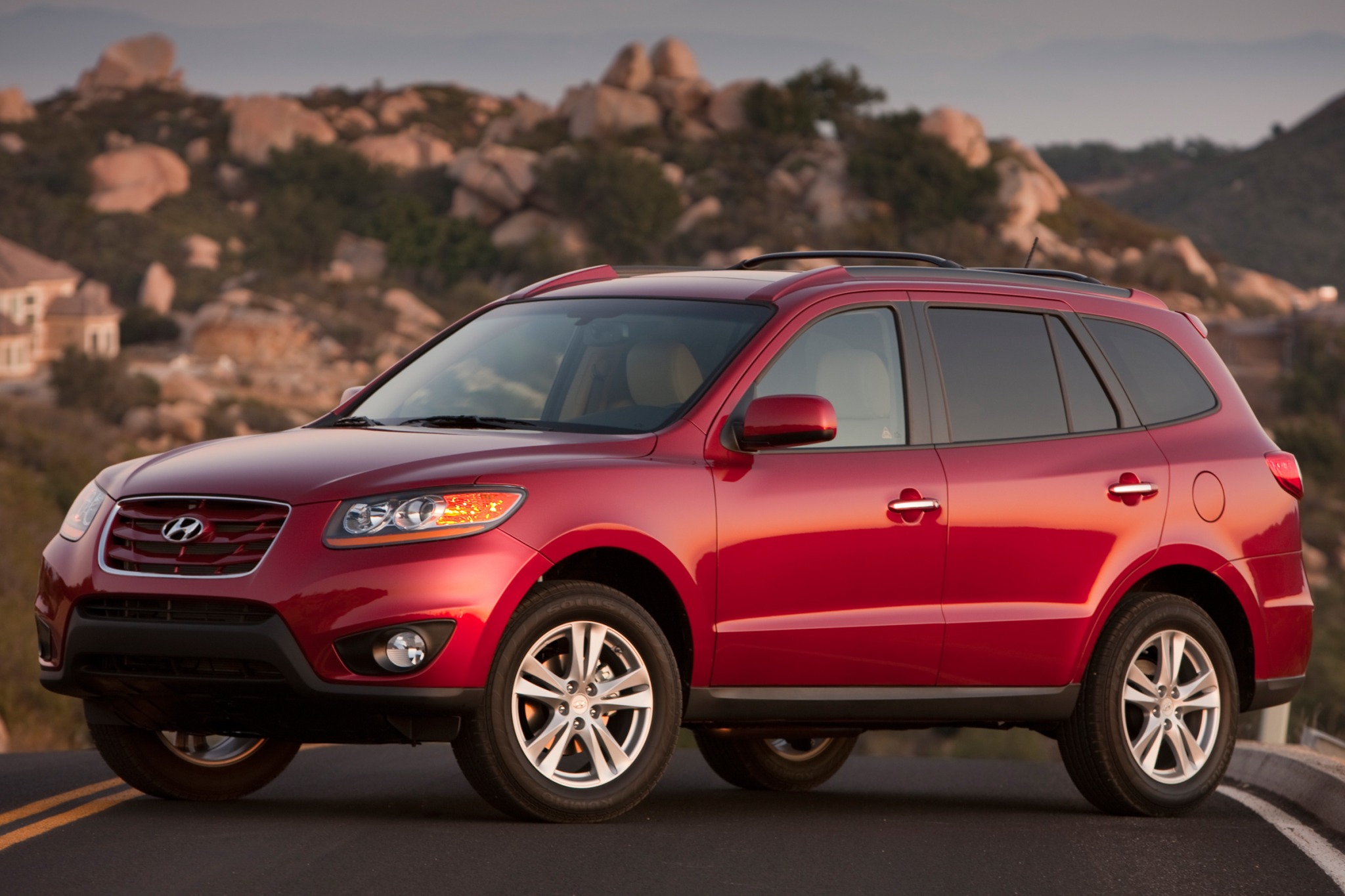 2010 Hyundai Santa Fe Specs, Prices, VINs & Recalls - AutoDetective