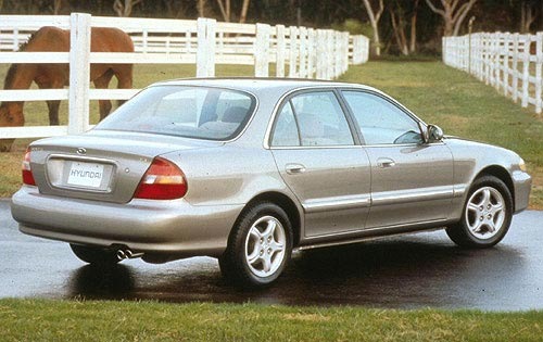 1998 Hyundai Sonata Specs, Prices, VINs & Recalls - AutoDetective