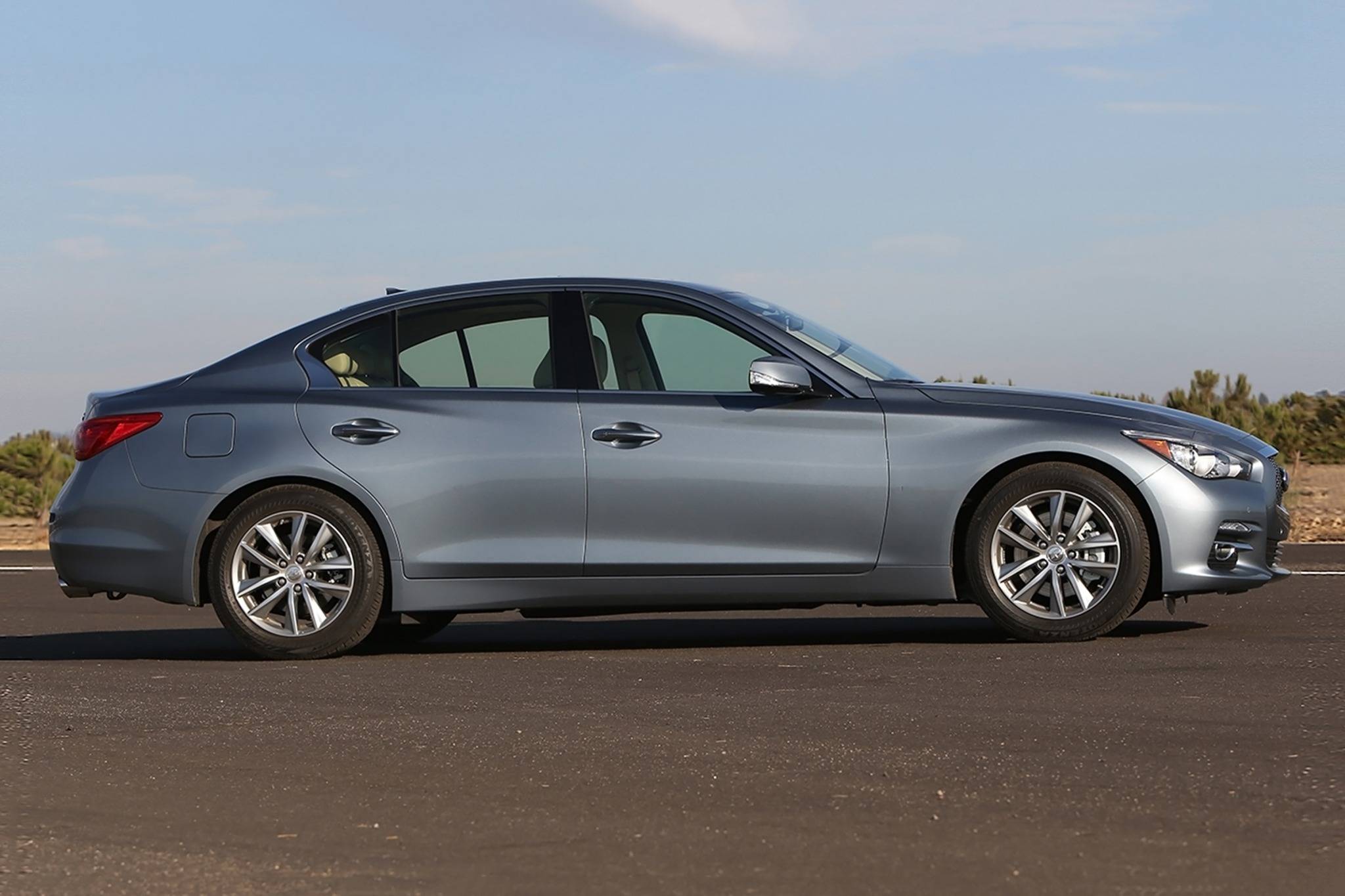 2017 Infiniti Q50 Specs, Prices, VINs & Recalls - AutoDetective