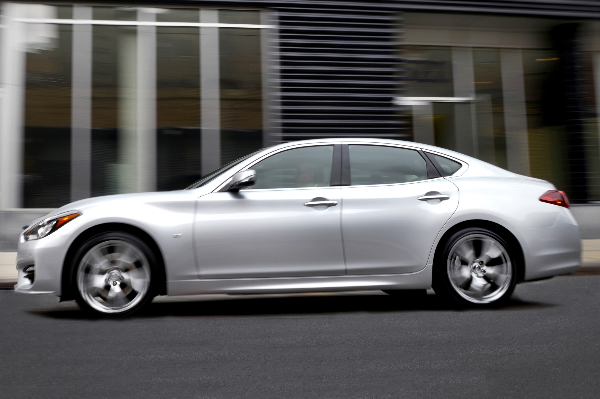 2016 Infiniti Q70 Specs, Prices, VINs & Recalls - AutoDetective