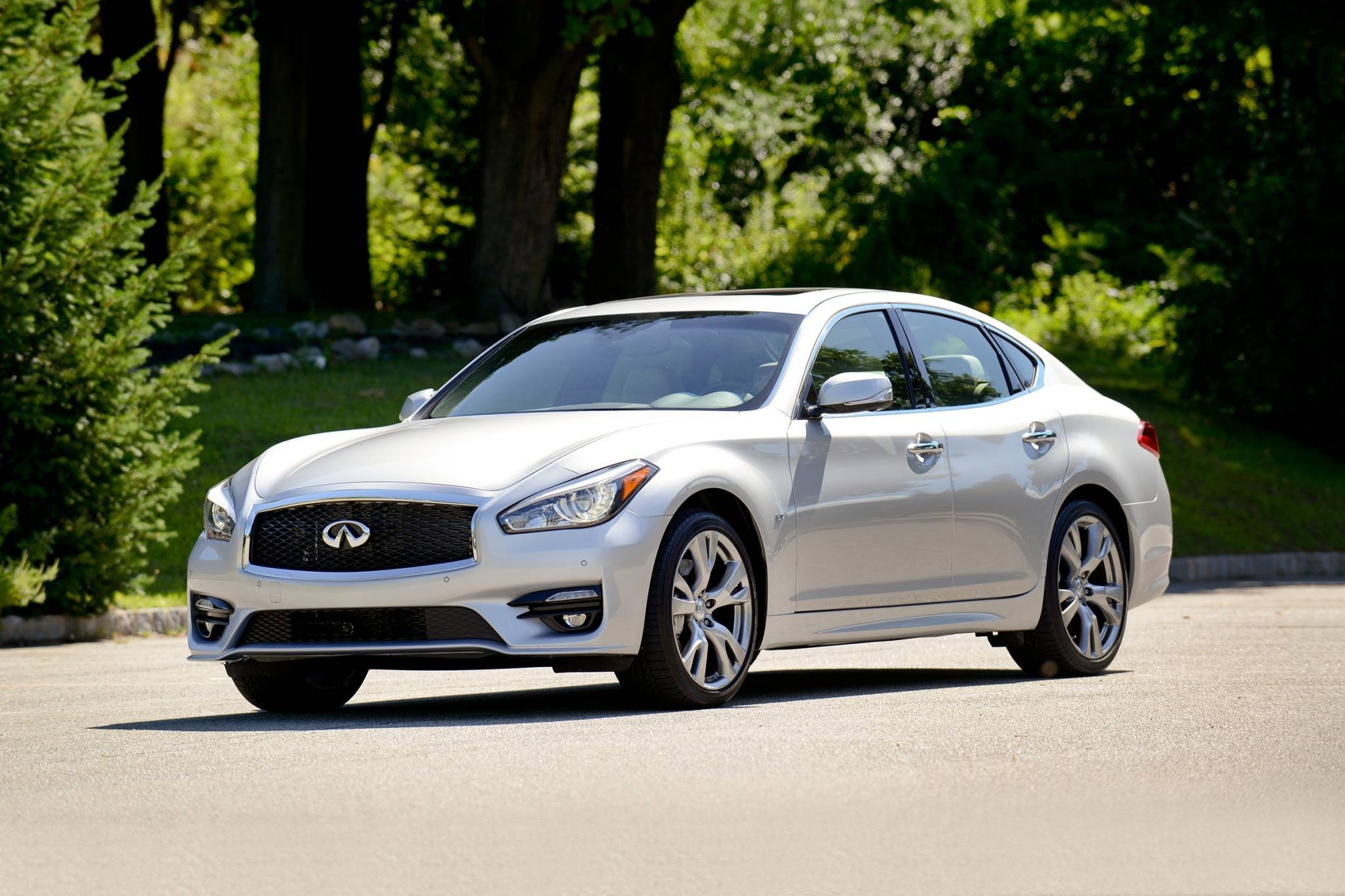 2018 Infiniti Q70 Specs, Prices, VINs & Recalls - AutoDetective