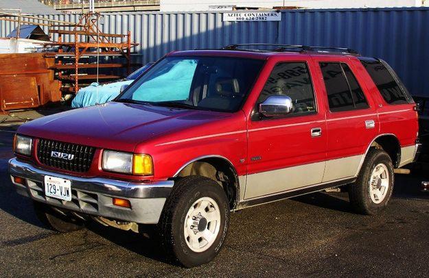 1995 Isuzu Rodeo VIN Check, Specs & Recalls - AutoDetective