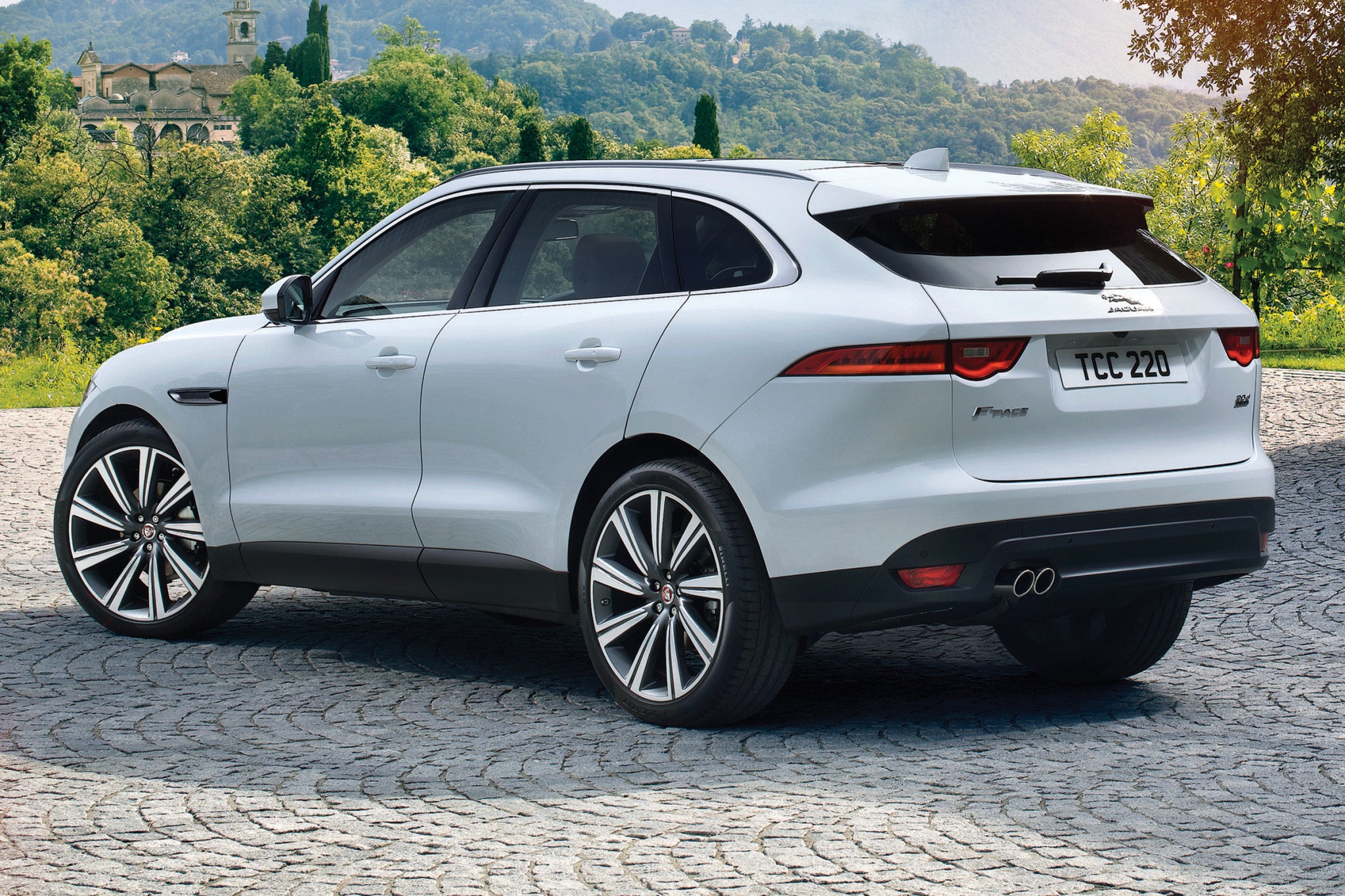 2017 Jaguar F-Pace Specs, Prices, VINs & Recalls - AutoDetective
