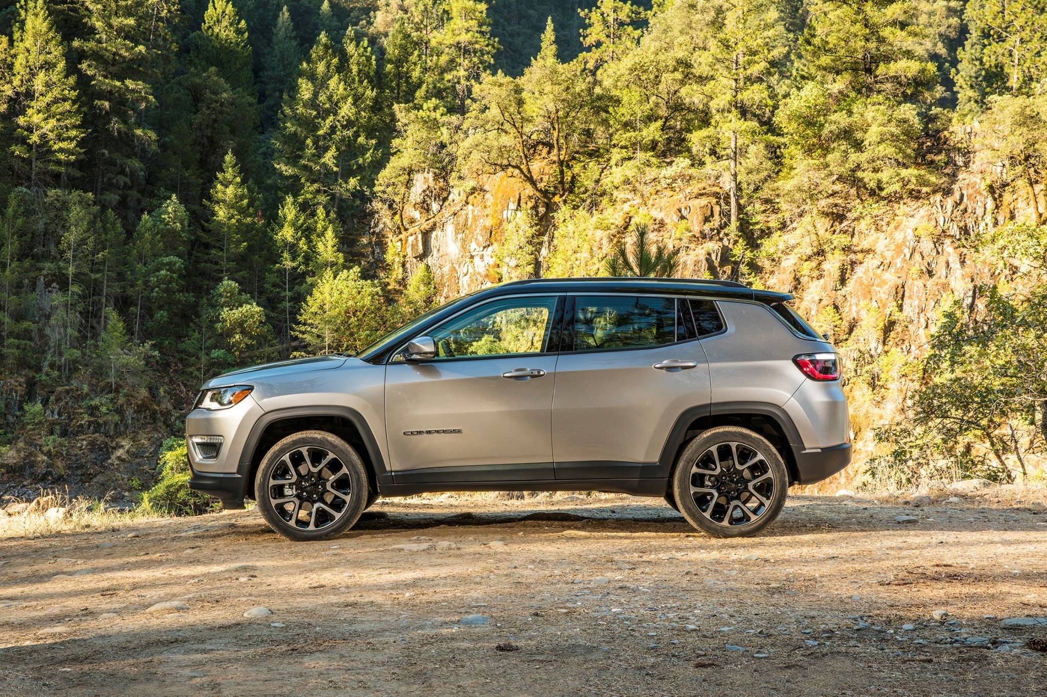 2018 Jeep Compass VINs, Configurations, MSRP & Specs - AutoDetective