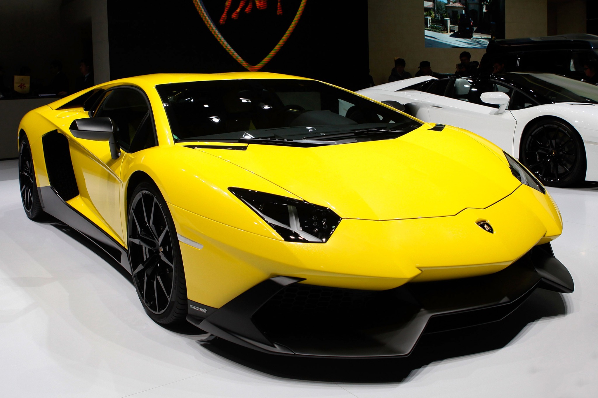 2014 Lamborghini Aventador Specs, Prices, VINs & Recalls - AutoDetective