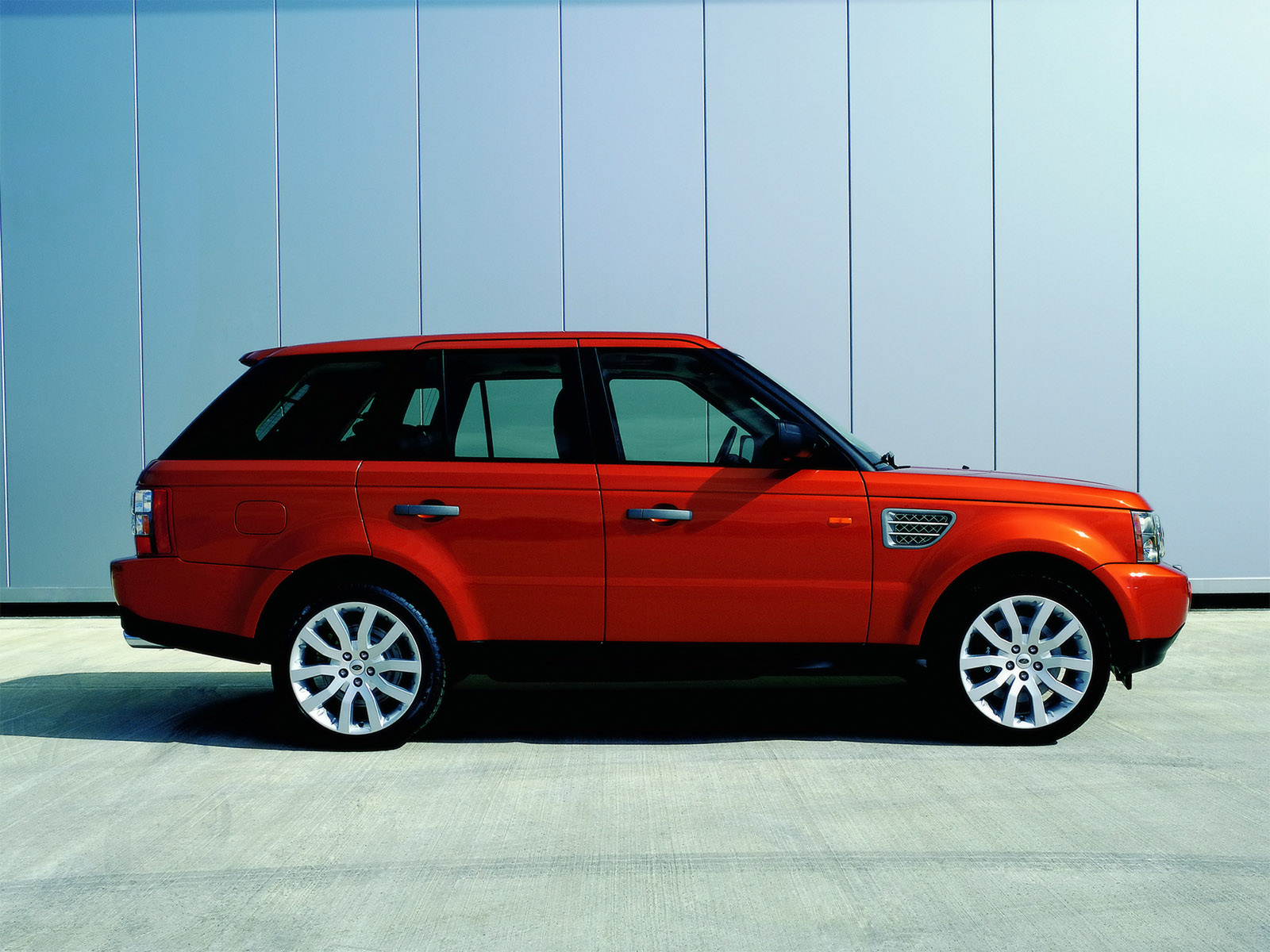 2005 Land Rover Range Rover Specs, Prices, VINs & Recalls - AutoDetective