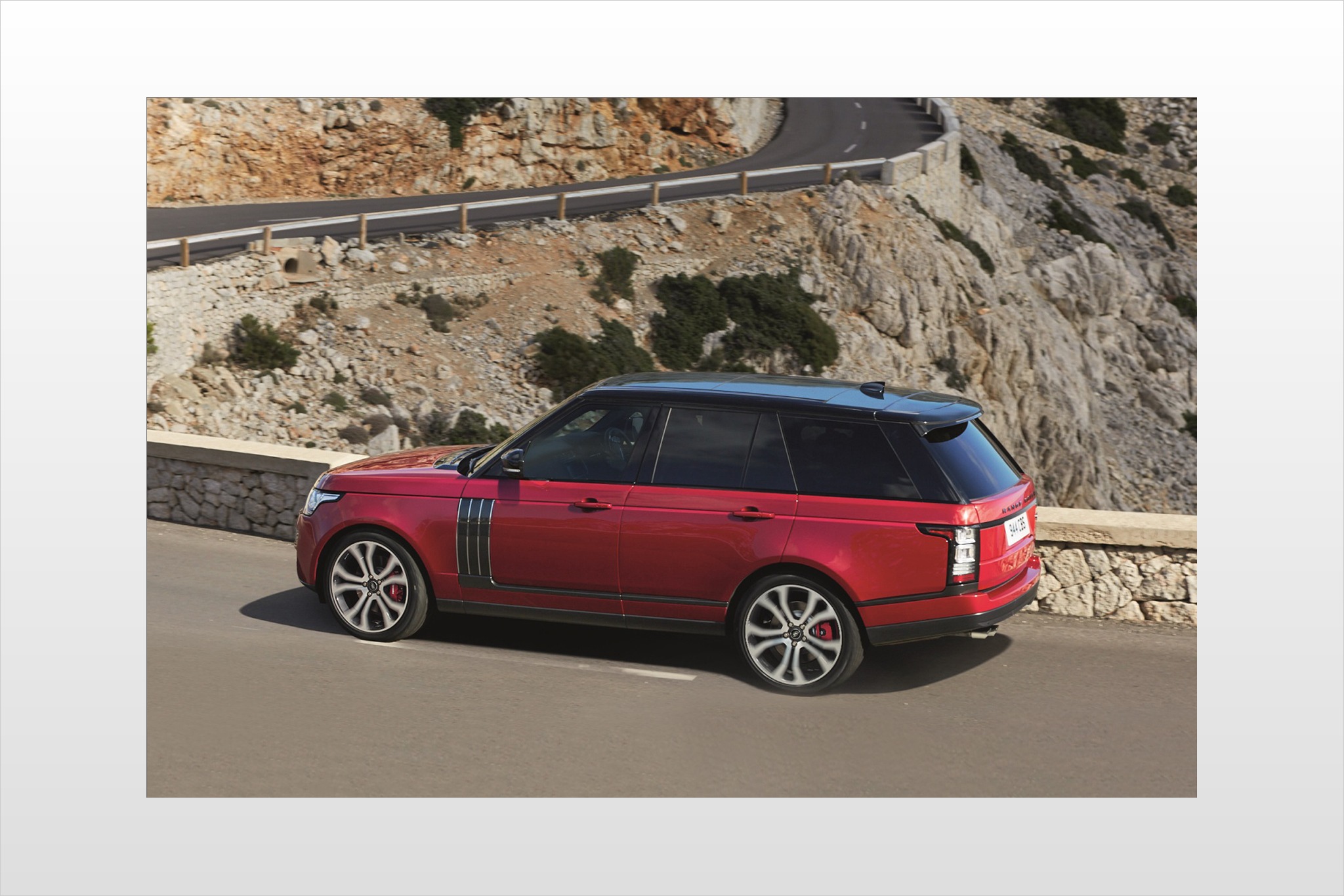 2017 Land Rover Range Rover Specs, Prices, VINs & Recalls - AutoDetective