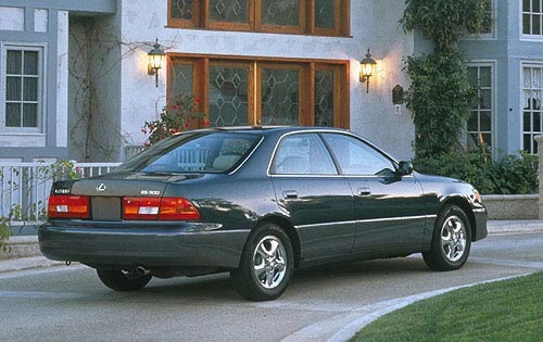 1999 Lexus ES 300 VINs, Configurations, MSRP & Specs - AutoDetective