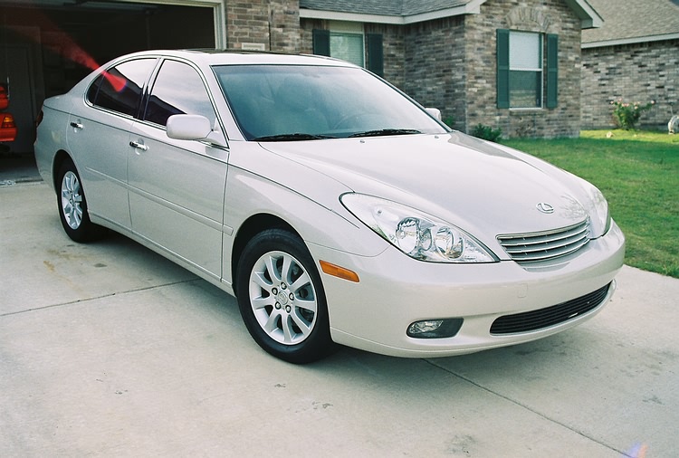 2002 Lexus ES 300 VINs, Configurations, MSRP & Specs - AutoDetective